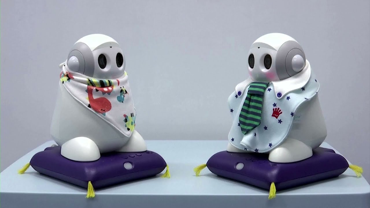 Robots help autistic children boost social skills - YouTube