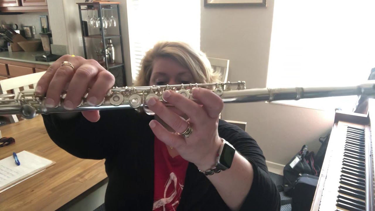 Concert Eb Scale for Flutes w/ Mrs. McInnis - YouTube
