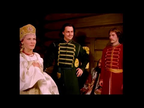 В начале славных дел 1 серия 1980  Царь ПЁТР 1 приехал сватать дочь купца