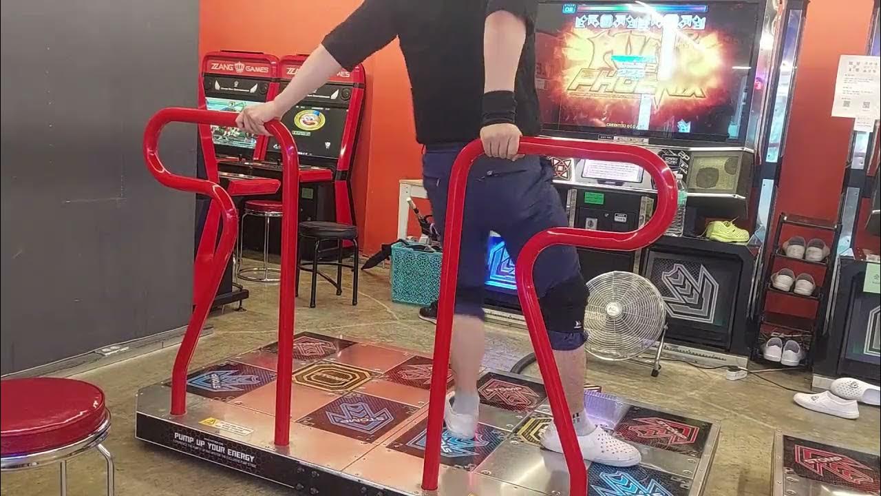 [Pump It Up Phoenix] Leather D26 stage pass - YouTube