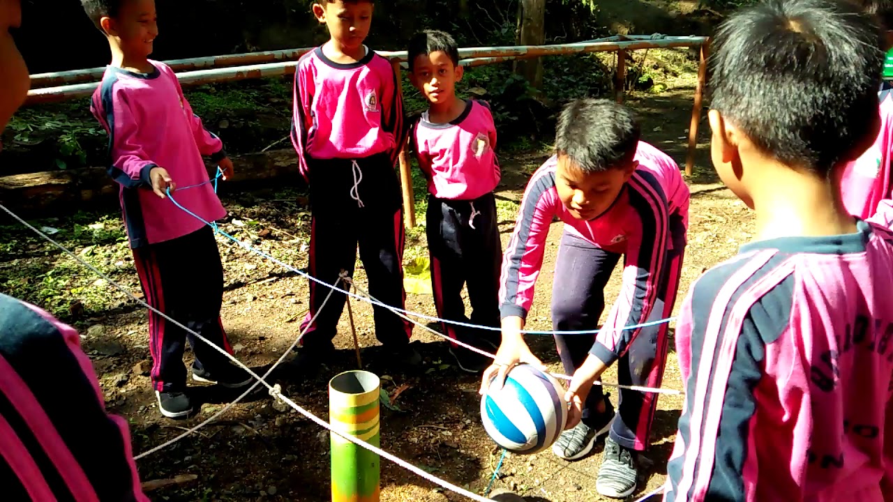 Game Jaring Laba2 menggiring bola. - YouTube