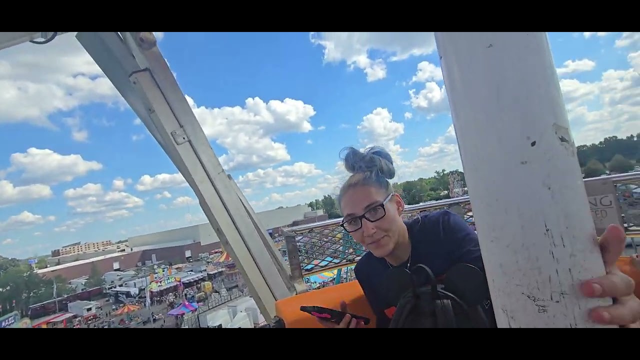 Michigan State Fair Ferris Wheel - YouTube