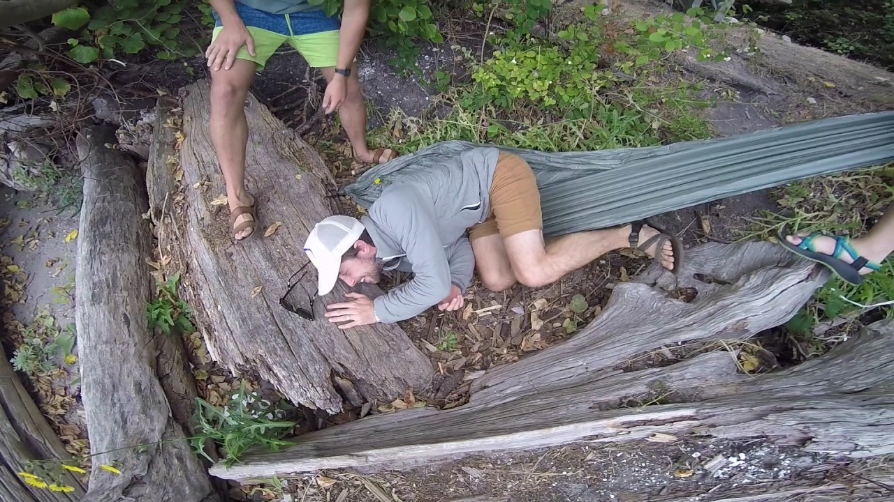 Hammock Fail (Steve Falls, Everyone Lolz) - YouTube