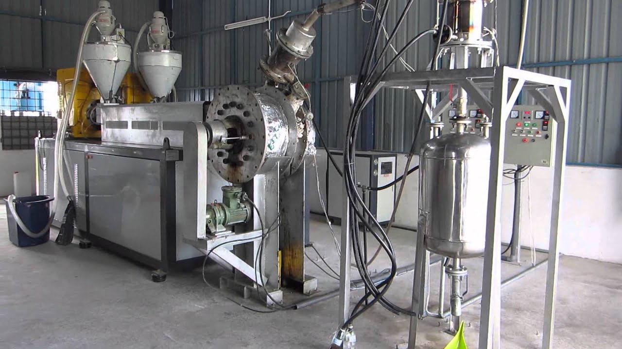 Converting Plastic Waste to high cetane synthetic Diesel Video 1 - YouTube