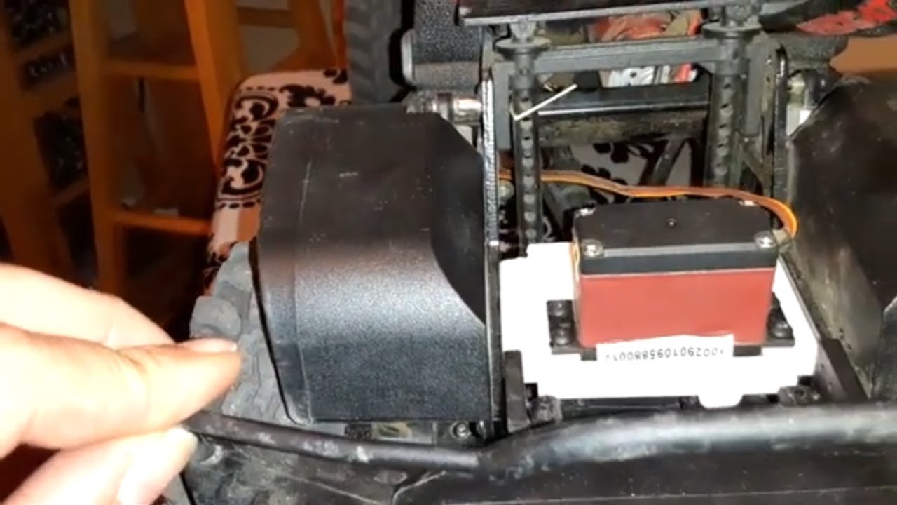 Redcat Gen7 Pro Chassis Mounted Servo - YouTube