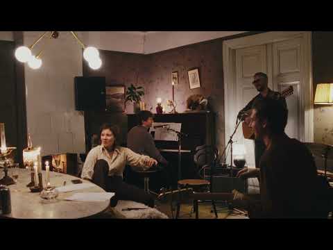 Amanda Bergman — embraced for a second as we die (Live from the farm)