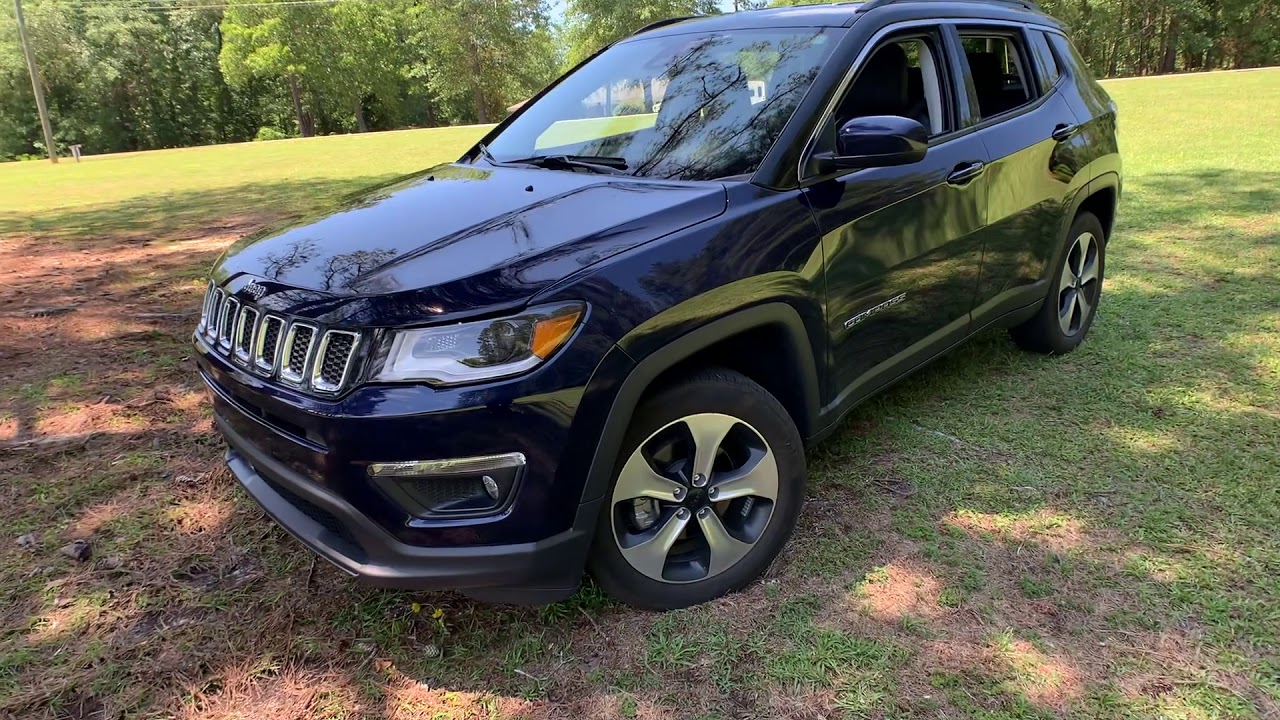 Best Detailed Walkaround 2020 Jeep Compass Latitude 4X4 - YouTube