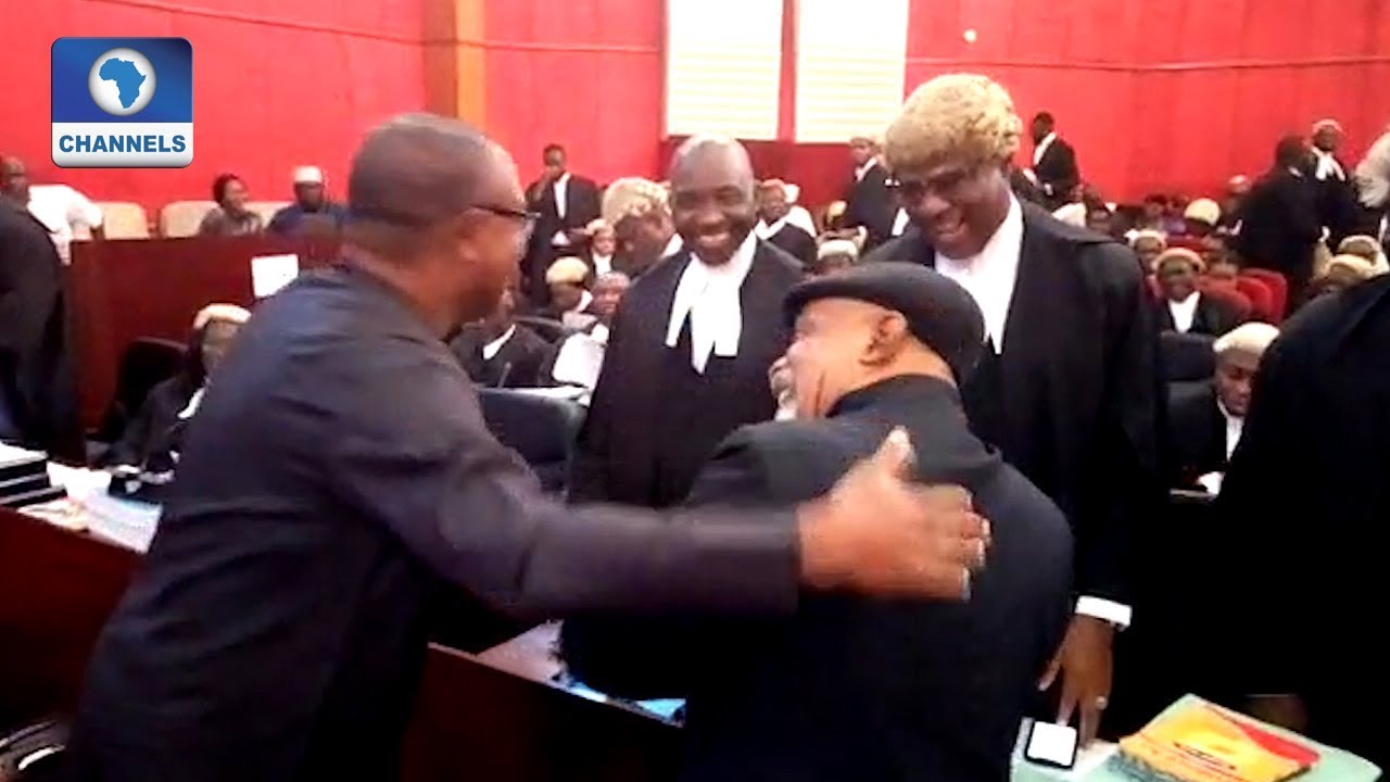 Peter Obi, Chris Ngige Embrace At Presidential Election Tribunal - YouTube
