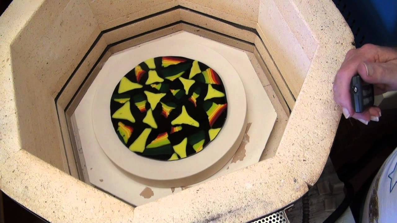 FUSING IN A STAINLESS RING and SLUMPING - YouTube