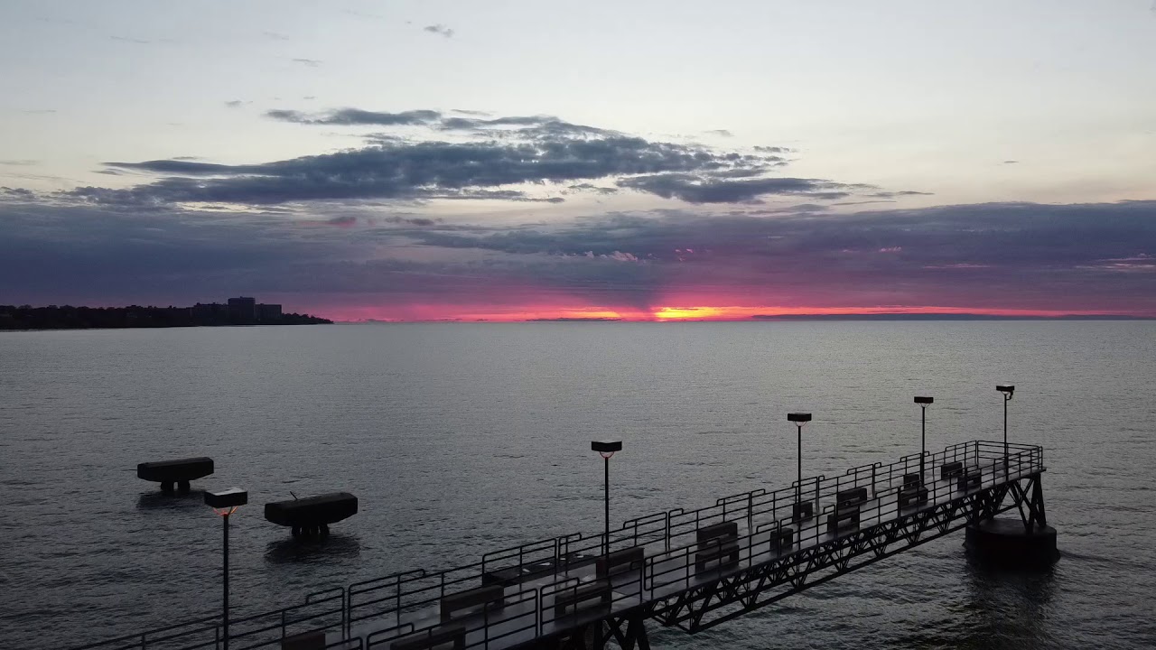 Sunset at Edgewater Park in Cleveland, OH with my Mavic Mini - YouTube