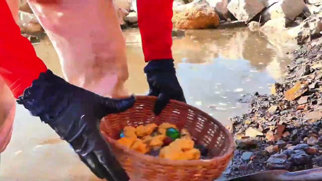 Unravel the secrets of treasure! Boy finds gold and crystal treasure in ...