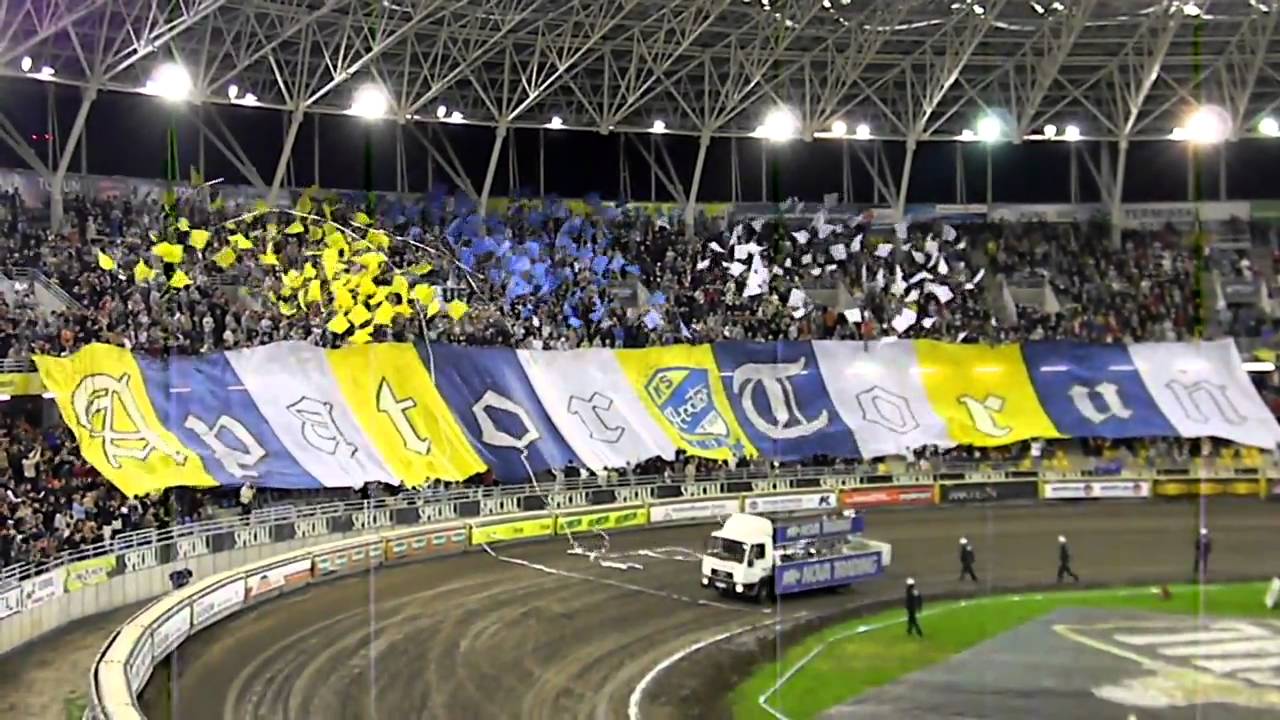 Apator Toruń vs Unia Leszno 05.09.10- Oprawa kibiców Apatora. - YouTube