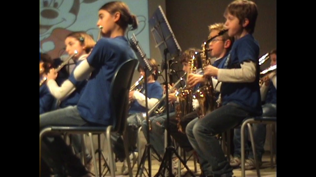 Deck the Halls - Arr. Robert van Beringer - YouTube
