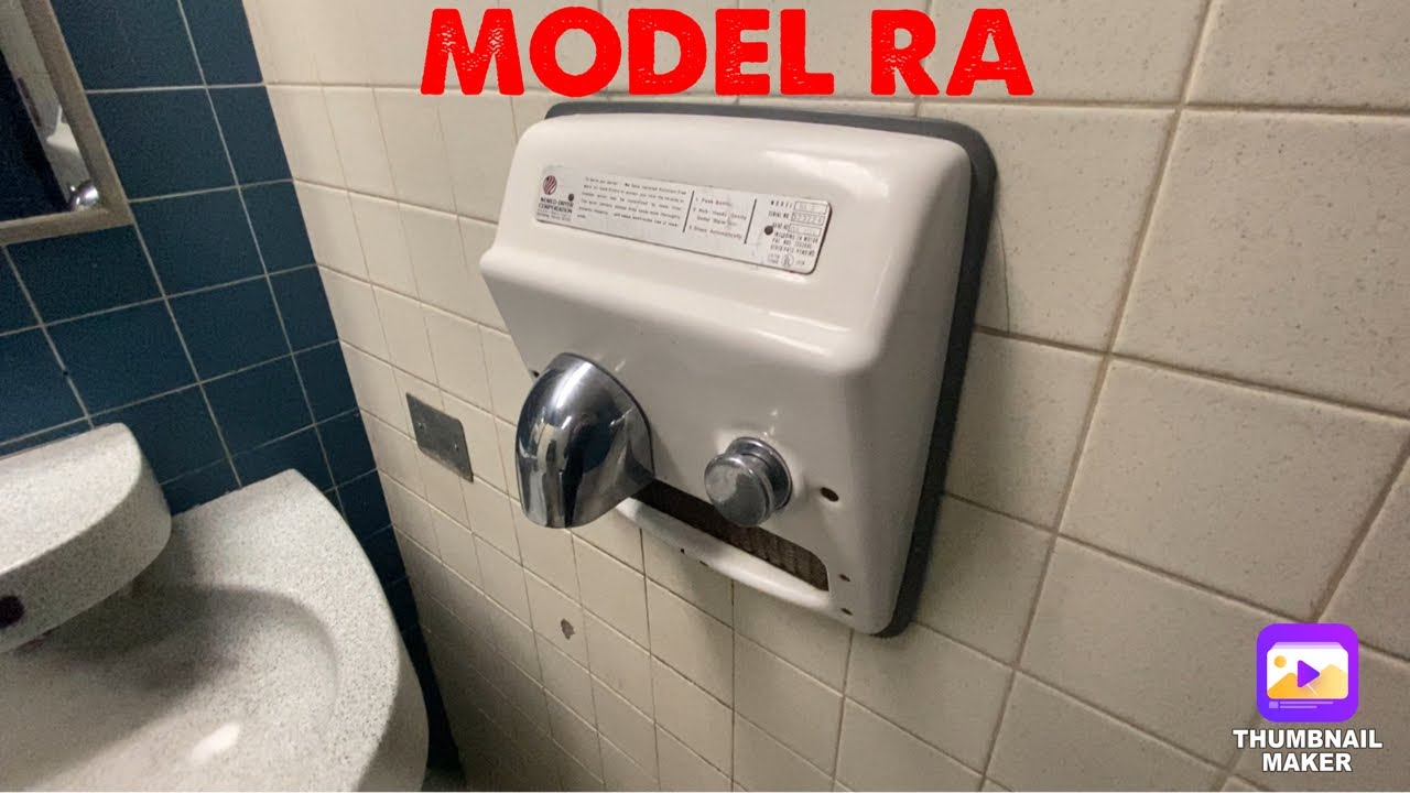 World Dryer Model RA (2/2) @ Bowlero - Waukegan, IL - YouTube