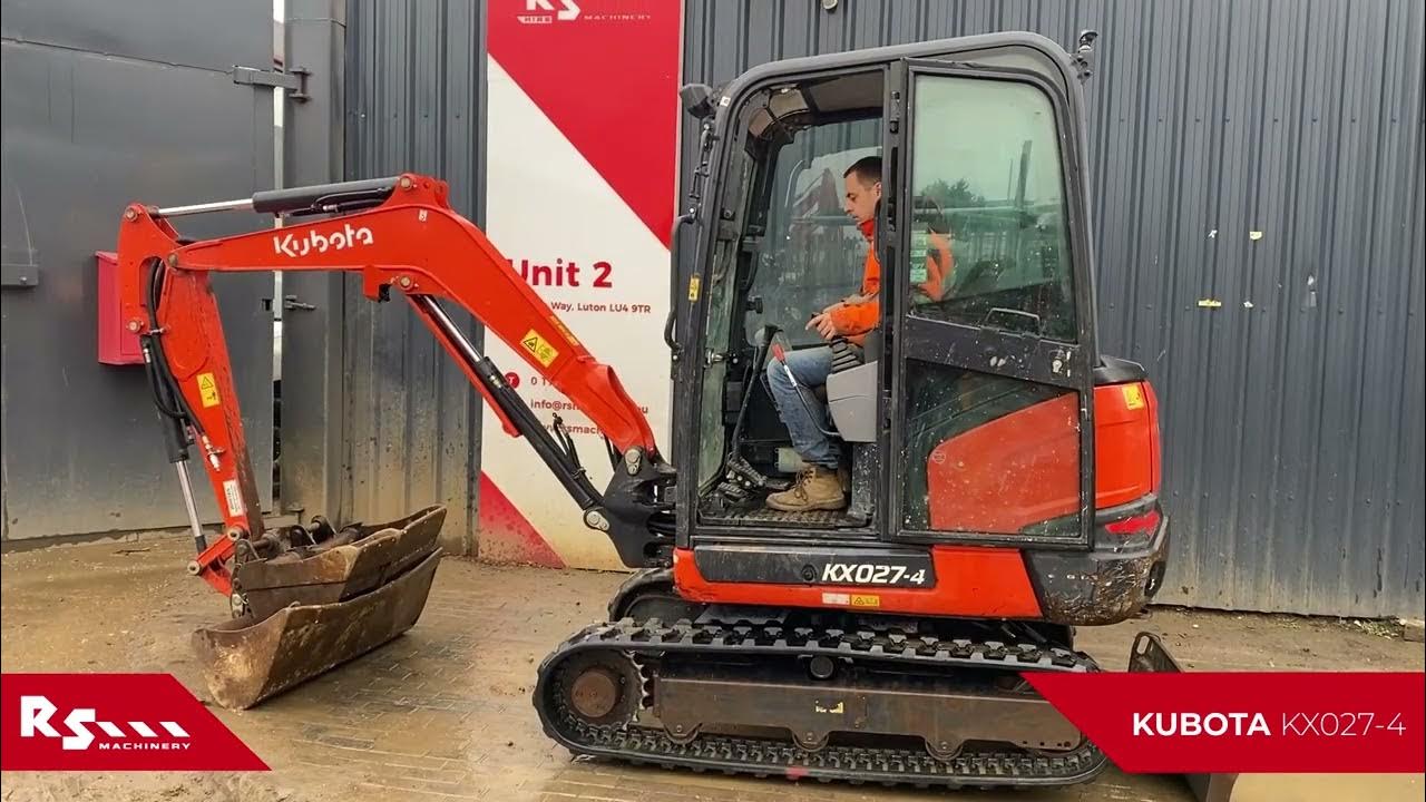 Kubota KX027-4 - YouTube
