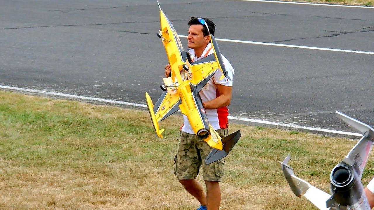 RC STARFIGHTER F-104 G SCALE MODEL EDF JET DEMO FLIGHT / Jetpower Fair ...