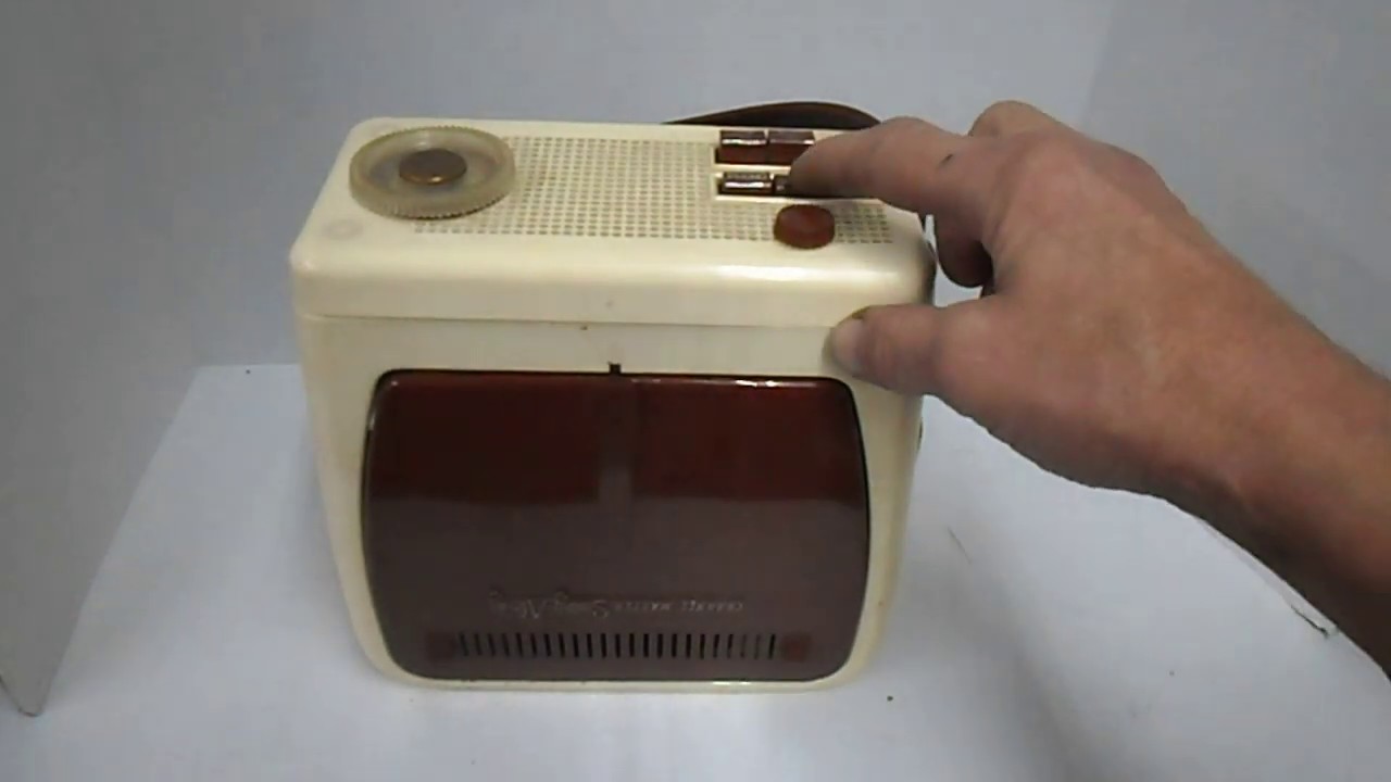 Channel Master Swing A Long Radio Record Player Model 6550 - YouTube