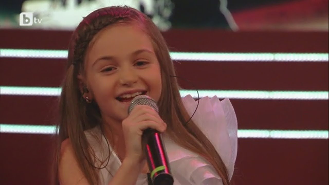 Krisia Todorova: Singing- "You Gotta Be" by Des'ree - YouTube