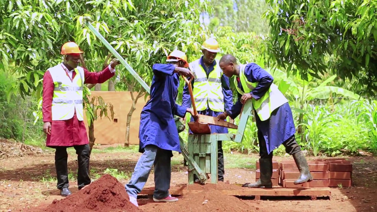 Makiga Interlocking Soil Blocks Machine - YouTube