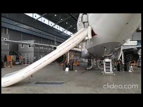 Emergency Evacuation Slide deployment Airbus 319 - YouTube