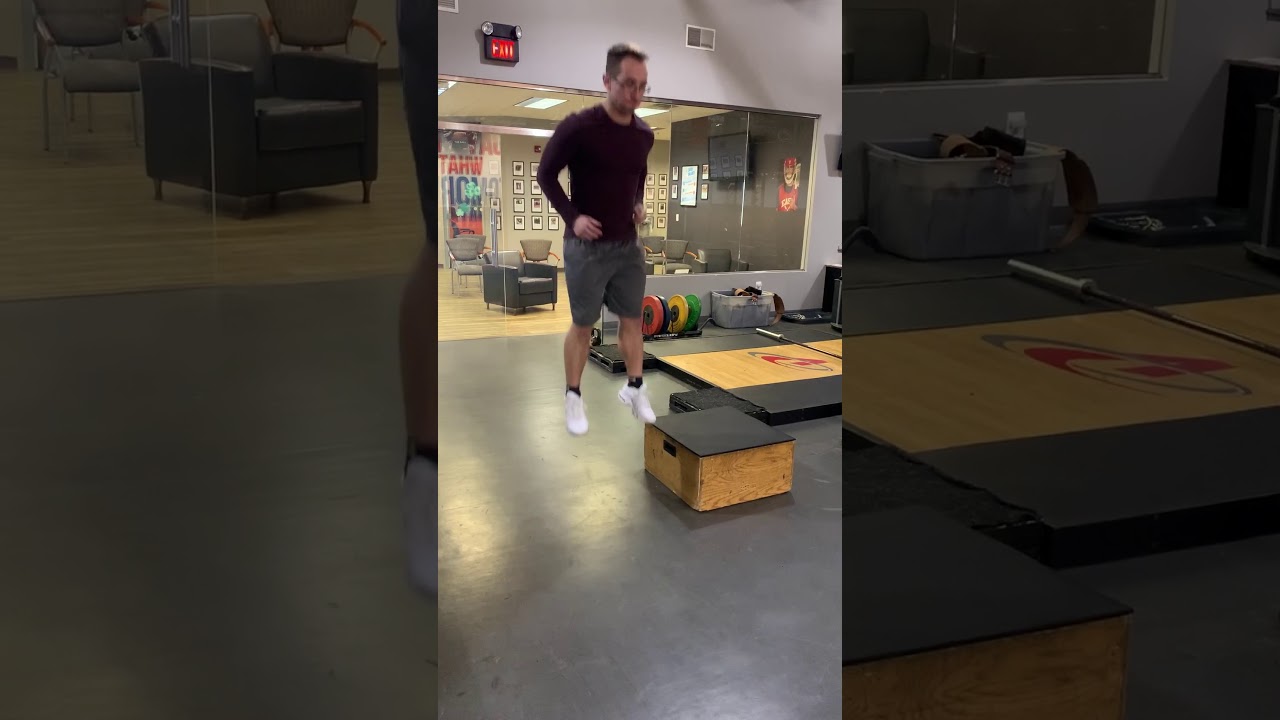 Lateral Depth Drop Jump - YouTube