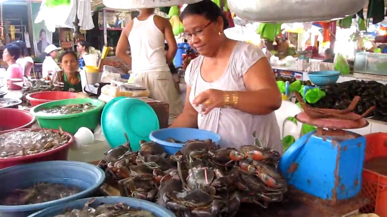 Boracay Fish Market.MOV - YouTube