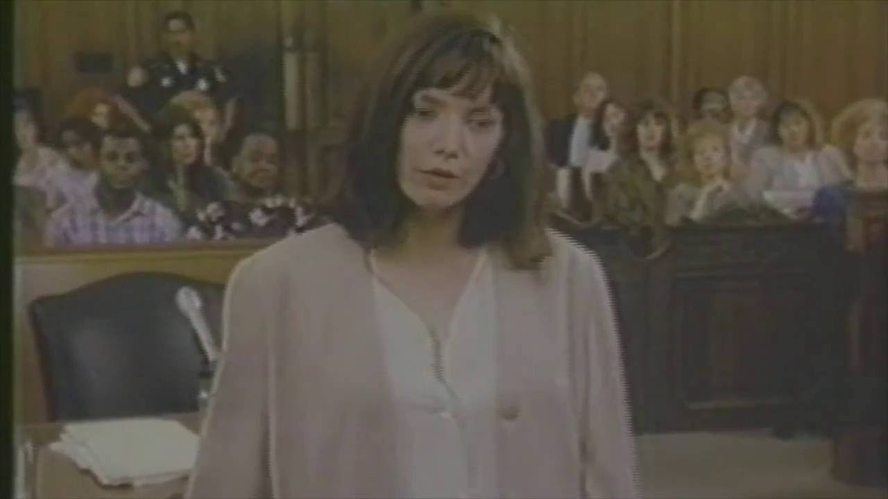 Galyn Görg in the film "Storyville" - YouTube