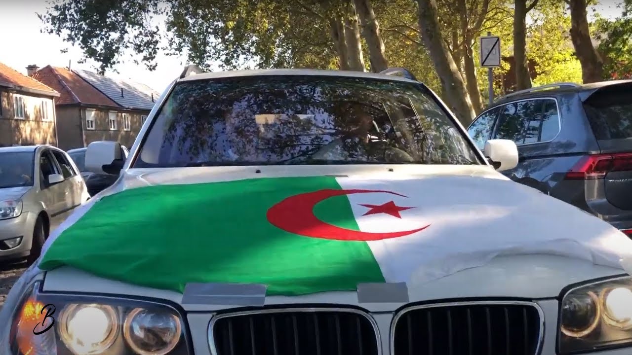 CORTEGE MARIAGE ALGERIEN - YouTube
