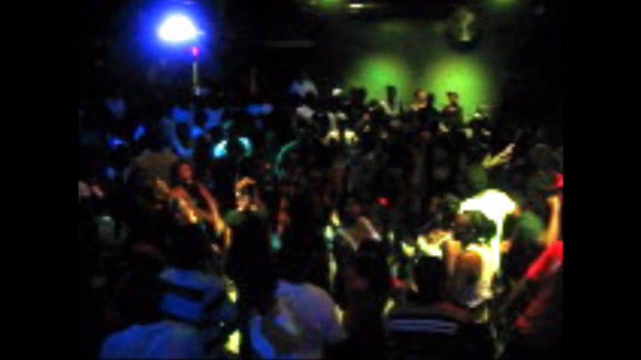 turn up kids @club palace - YouTube