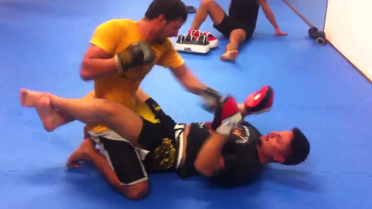 Ground and Pound-MMA Team Ivan KNEZEVIC - YouTube