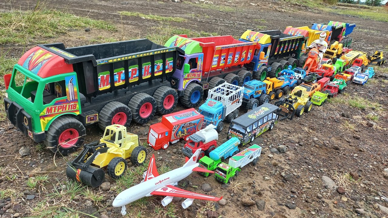 Mobil truk tronton panjang penuh muatan,eksapator,ambulance,dump truck ...