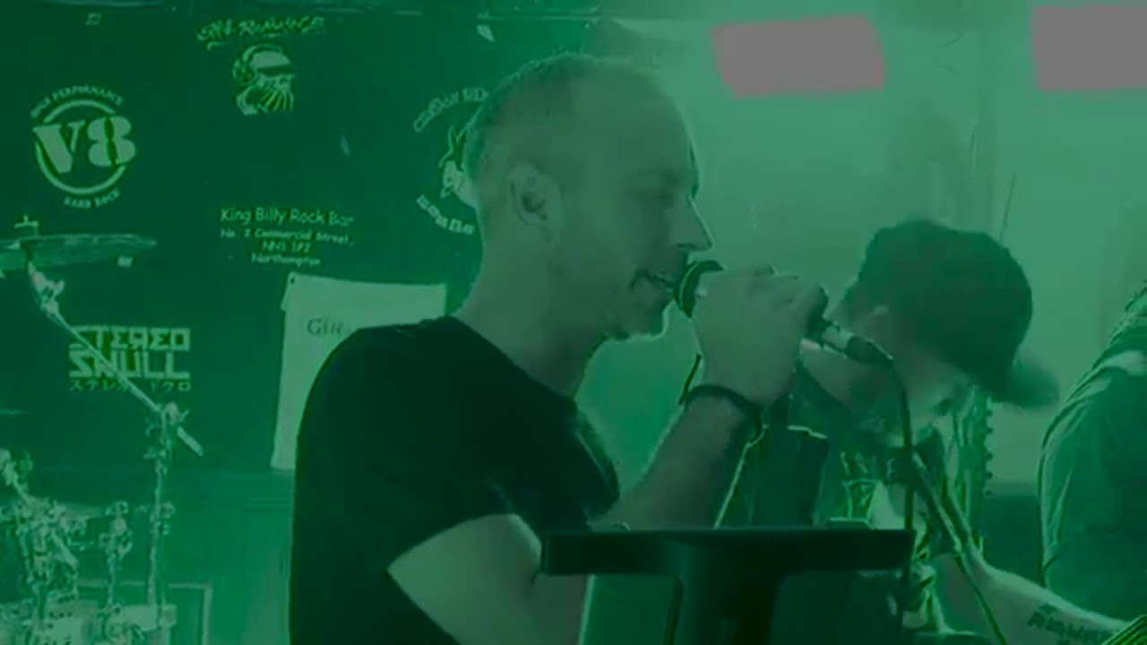 Porcupine Tree - Waiting Phaze 1 - Performed by Porcupine Trees - YouTube