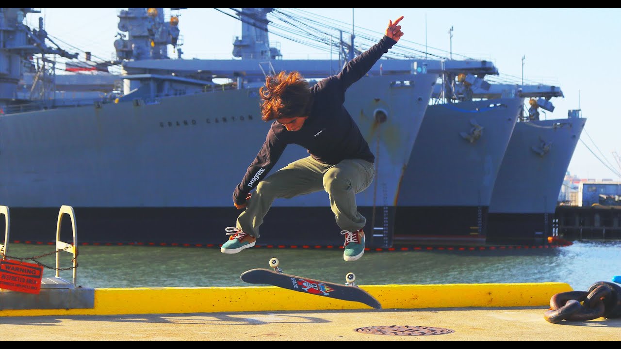 SKATING NAVY BASE - YouTube