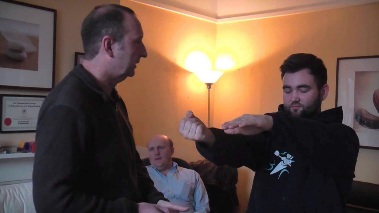 Testing for hypnosis ability - YouTube