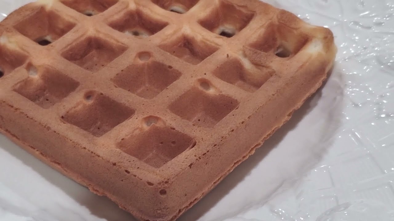 15 minute Sourdough Waffles with discard or active Starter - YouTube