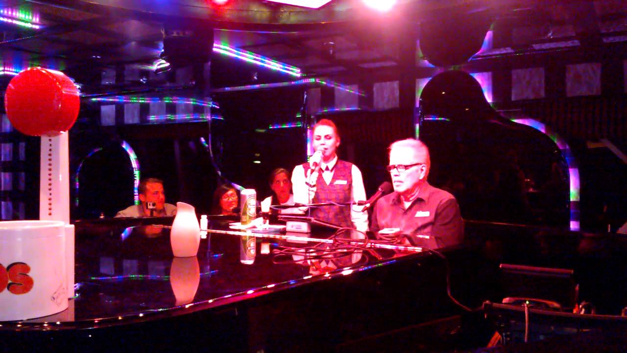 bar waitress singing in Piano bar on Carnival Splendor - YouTube