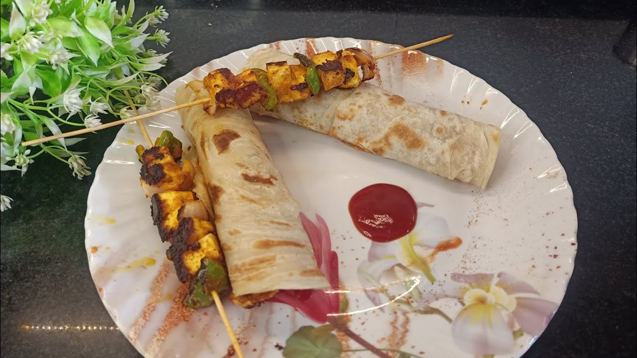 Paneer Tikka Frankie | Rolls | Kathi roll | Easy Paneer Rolls | Lunch ...
