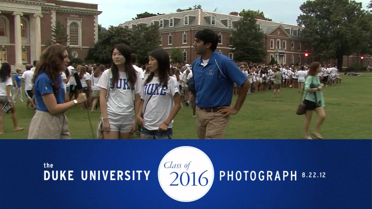 Freshman Class Photo Event - YouTube