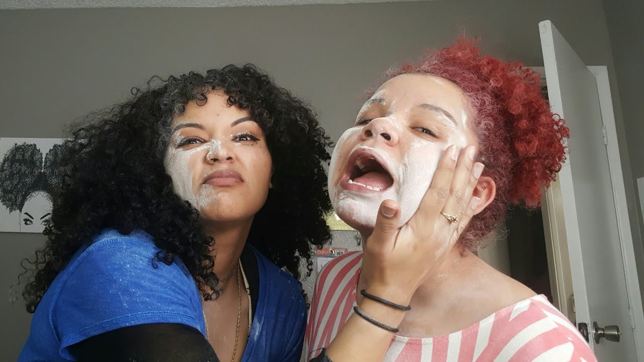 Baby Powder Slap Challenge ~How Well Do You Know Your Friend - YouTube