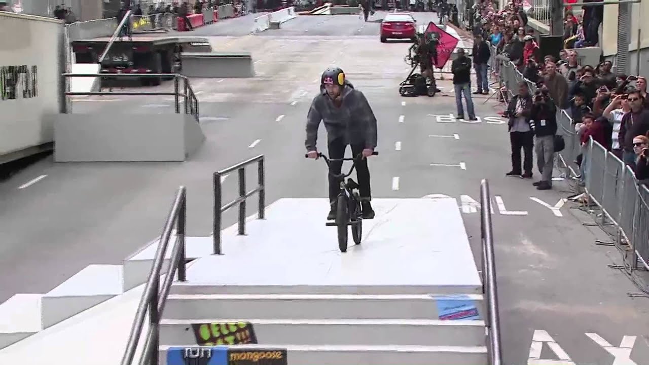 Garrett Reynolds BMX Streetsyle - Dew Tour 2012 - YouTube