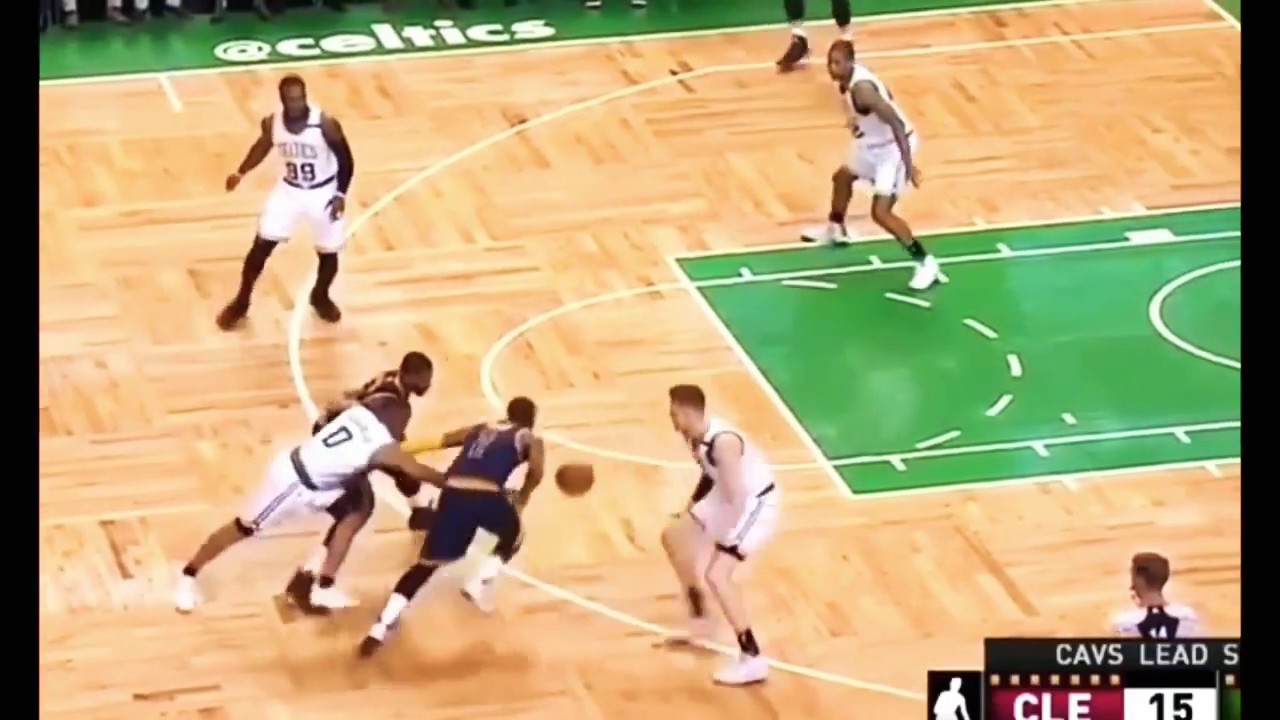 How To: Split Double Teams (Kyrie Irving Style) - YouTube