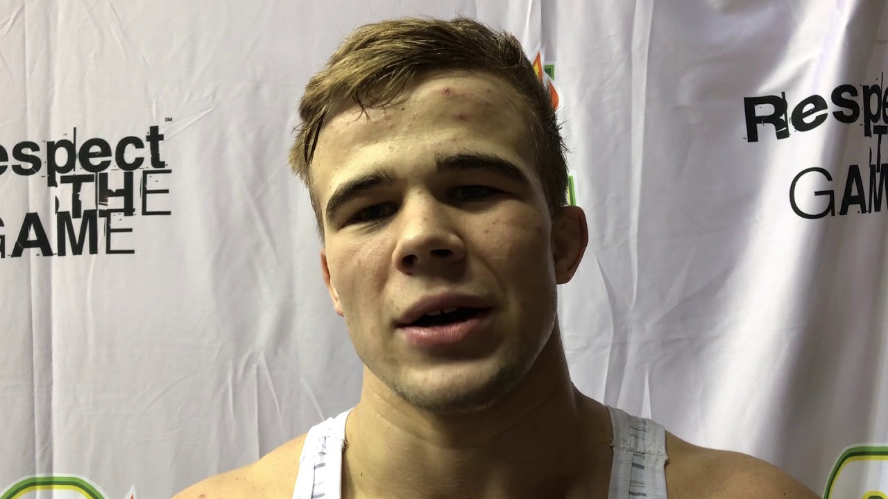 Rocky Jordan Stays Focused and Wins Tough Semi - YouTube