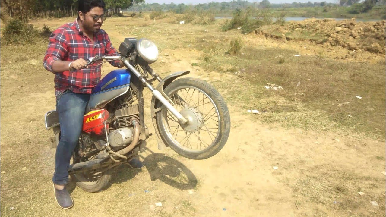 Ind-suzuki AX-100 JAPANESE TECHNOLOGY.. 35 yr old - YouTube