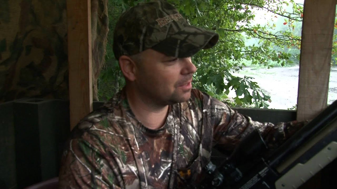 Hunting Hogs Southern Style and the Benjamin Rogue .357 - YouTube