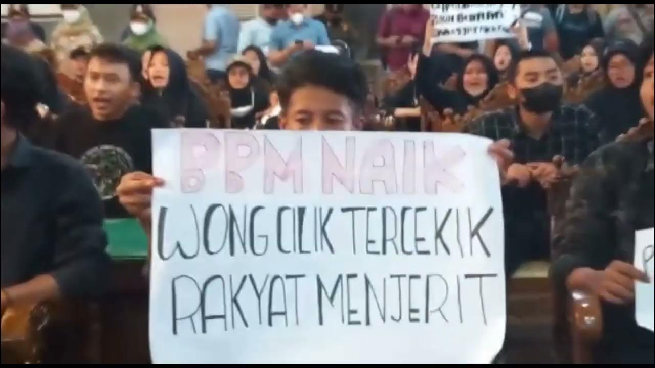 PMII Purworejo Tolak Kenaikan Harga BBM - YouTube