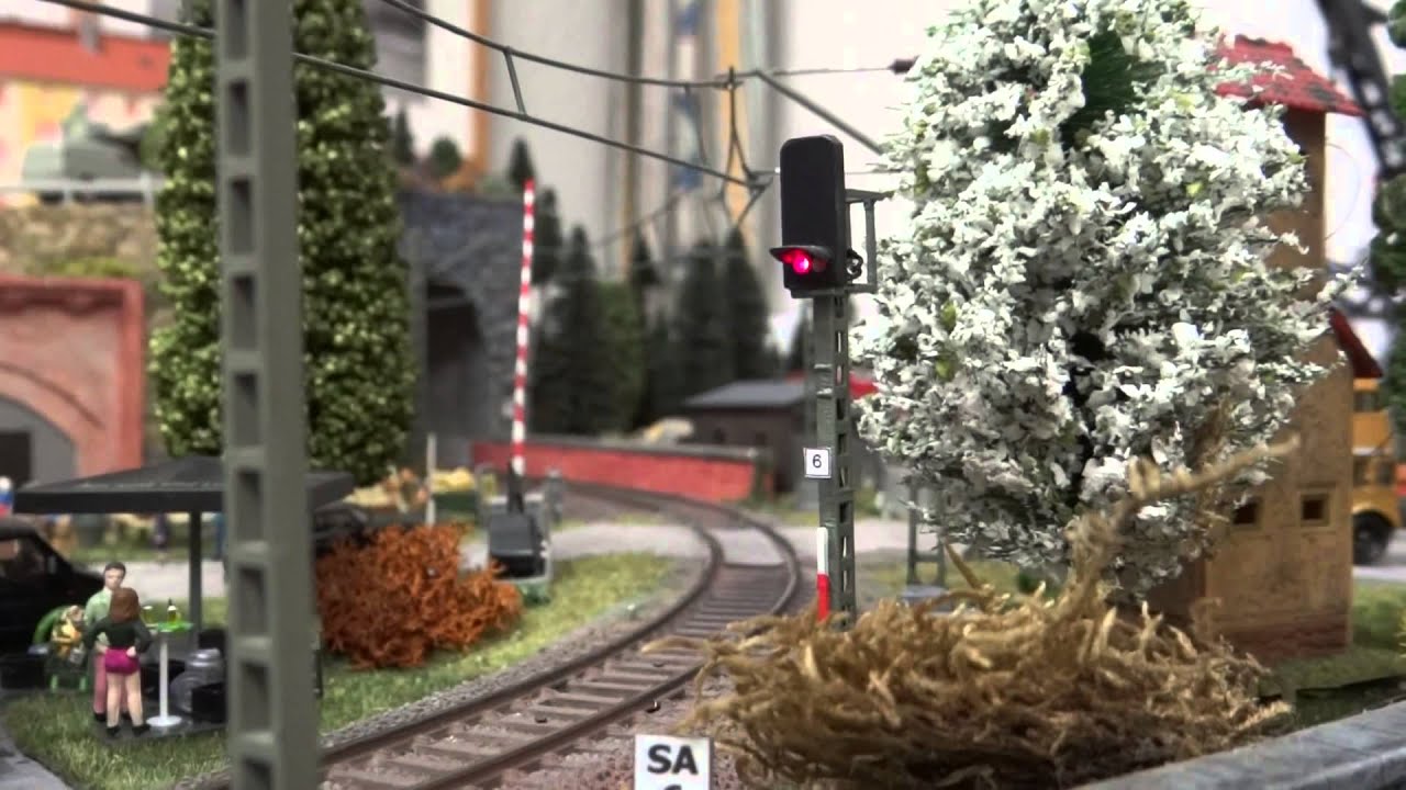H0 LED Signale auf der Modellbahn - YouTube