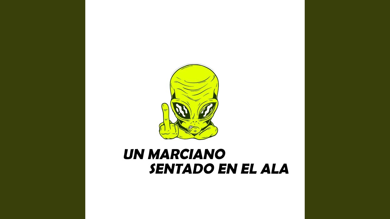 Marciano Sentado Memes Un Marciano Sentado En El Ala Comiendo Empanada