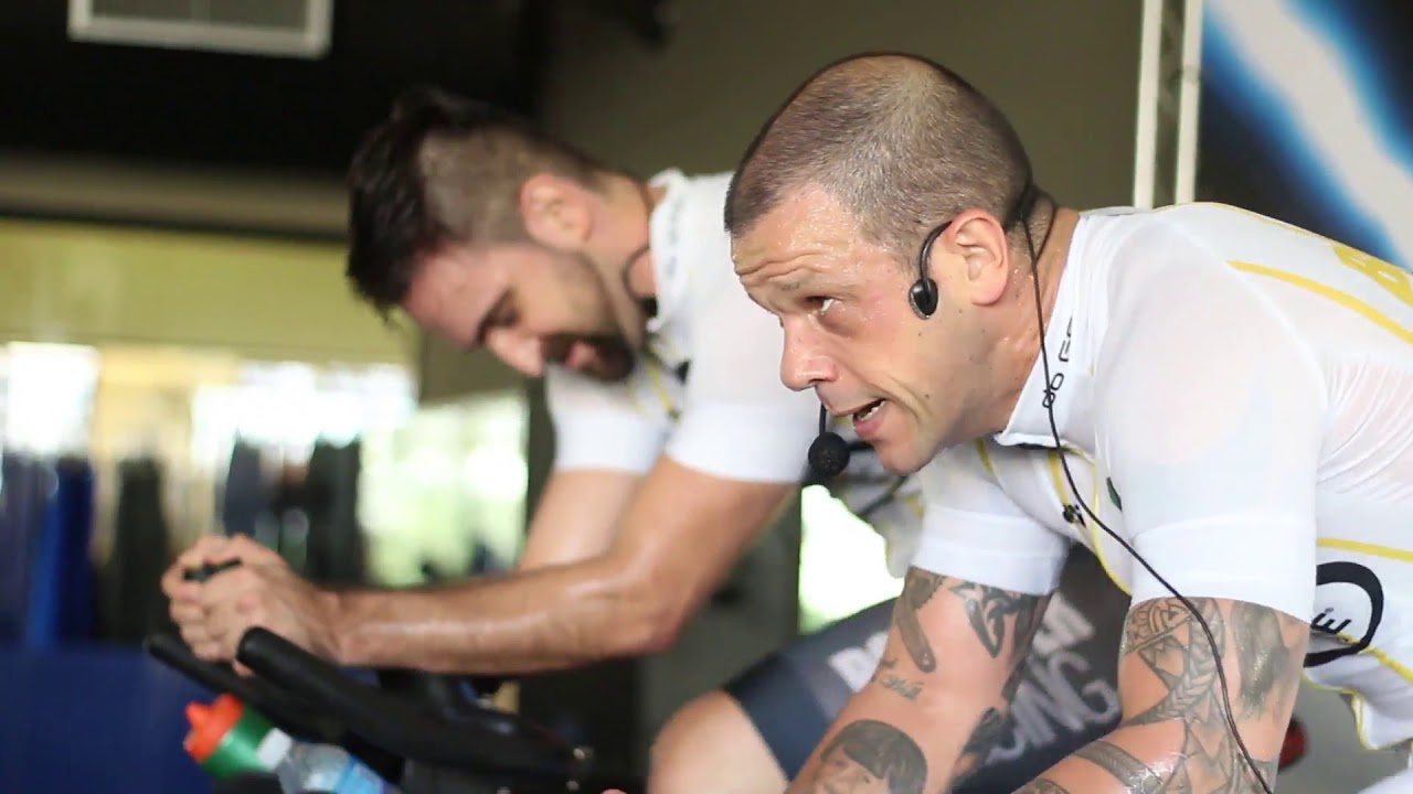 Aulas de Ciclismo Indoor Spinning RPM em Volta Redonda - YouTube