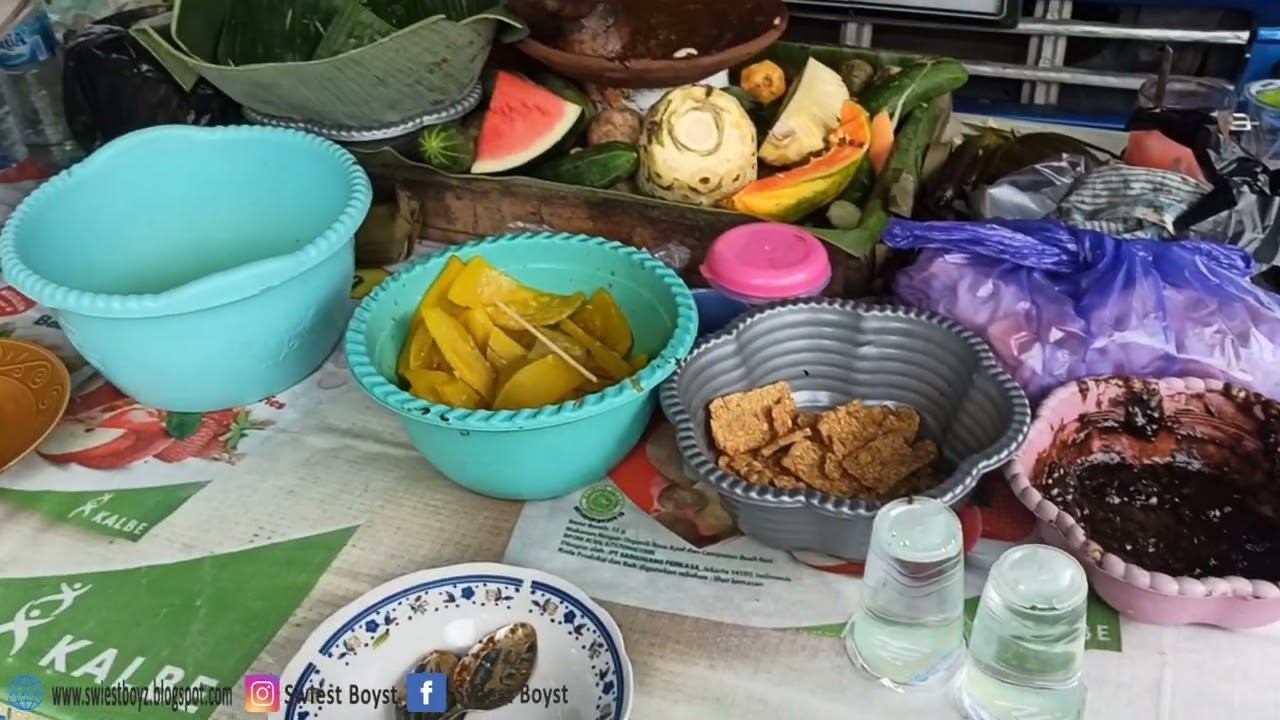 Pecel Rujak Madura - YouTube