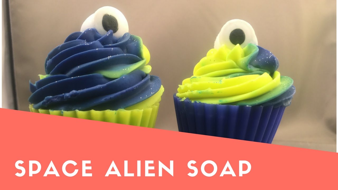 SPACE ALIEN SOAP CUPCAKES - YouTube